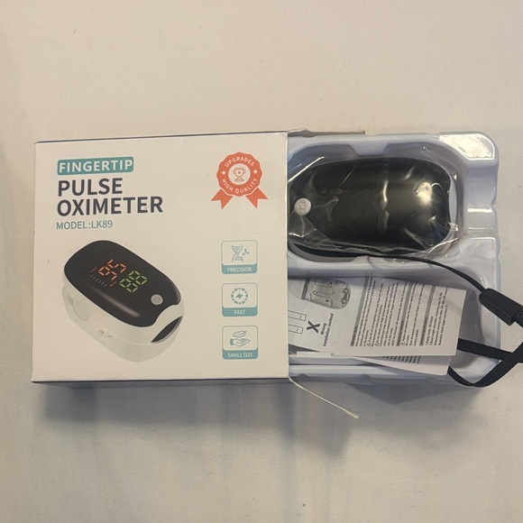 Wearables | Fingertip Pulse Oximeter Black And White | Poshmark